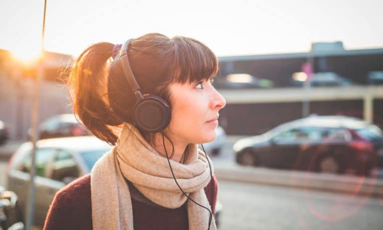 Como fazer spots de rádio? Veja as dicas!